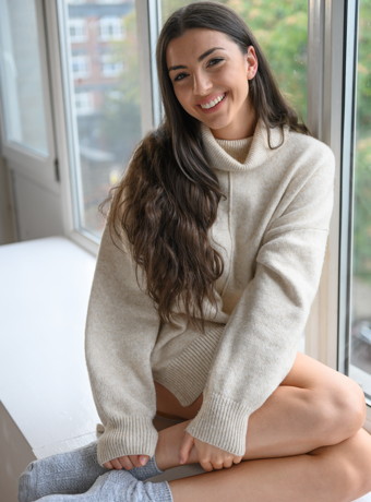 Ronnie R | Female model | Source Models model agency | 230297
