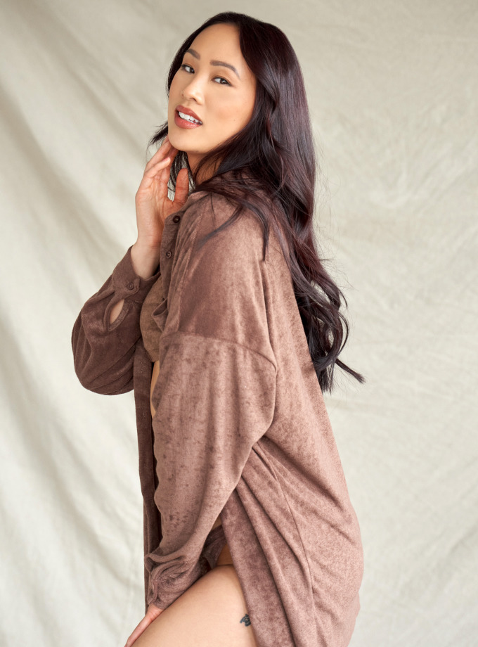 Selina C | Female model | Source Models model agency | 203736