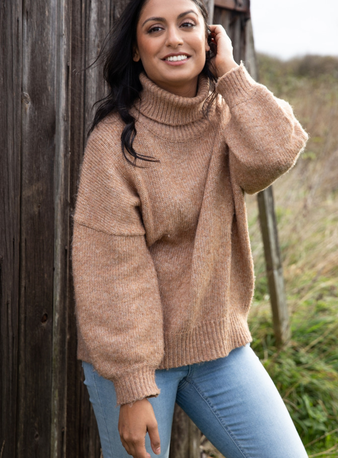 Shafina S | Female model | Source Models model agency | 258509