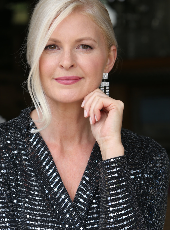 Sharon L | Female model | Source Models model agency | 33351