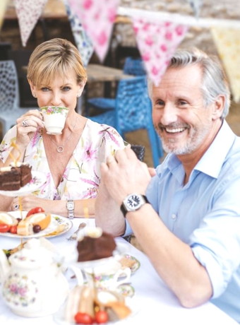 Simon and Caron | Speciality models | Source Models model agency | 229330