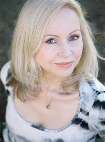 Sue S | Female model | Source Models model agency | 32632