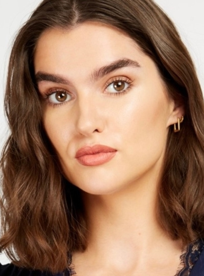 Suzanne H | Female model | Source Models model agency | 255985