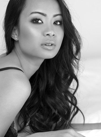 Van P | Female model | Source Models model agency | 109482