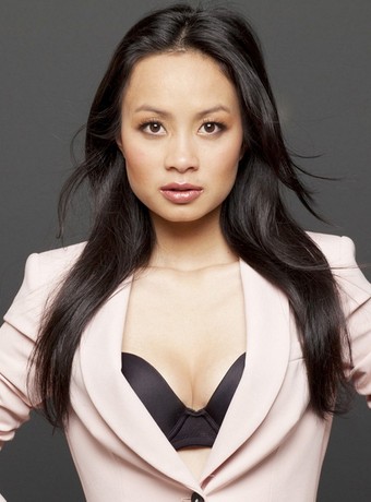 Van P | Female model | Source Models model agency | 109482