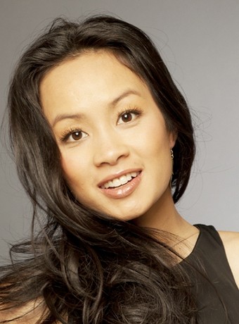 Van P | Female model | Source Models model agency | 109482