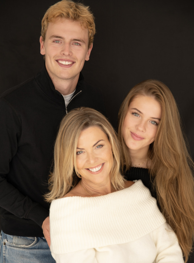 Model families | Families for advertising and commercial work.
