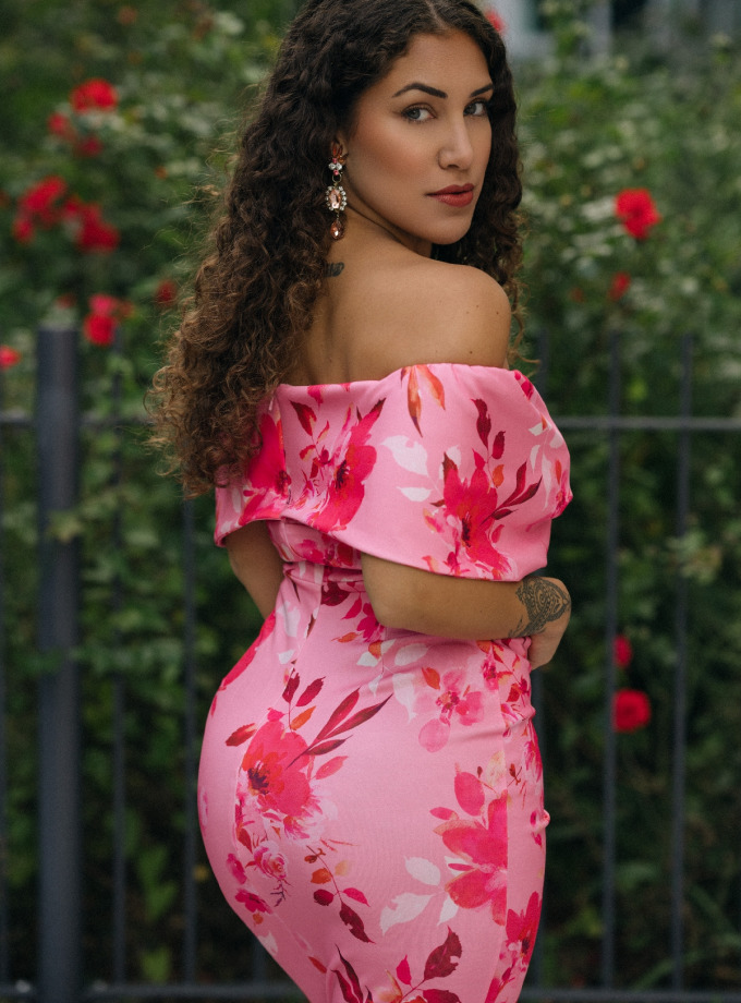 Yasmine A | Female model | Source Models model agency | 264245