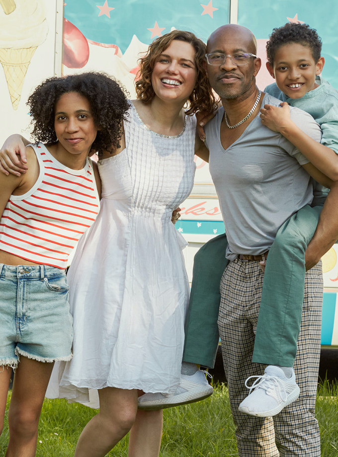 Model families | Families for advertising and commercial work.