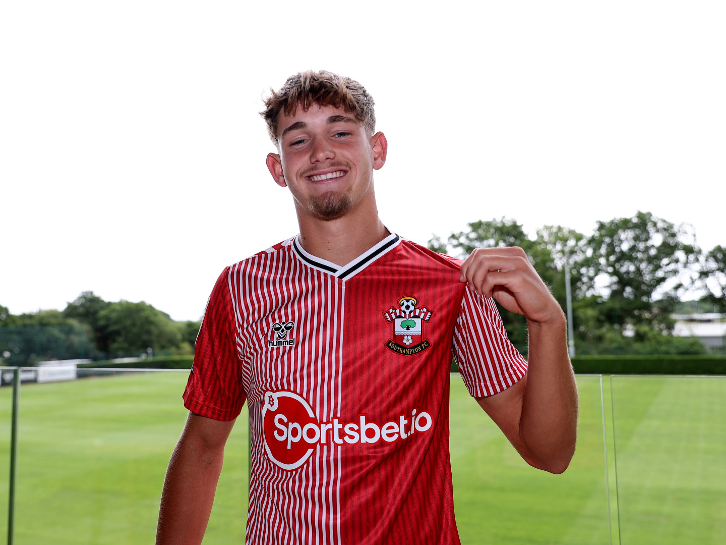Gallery: Ballard signs contract extension | Southampton FC Official Site