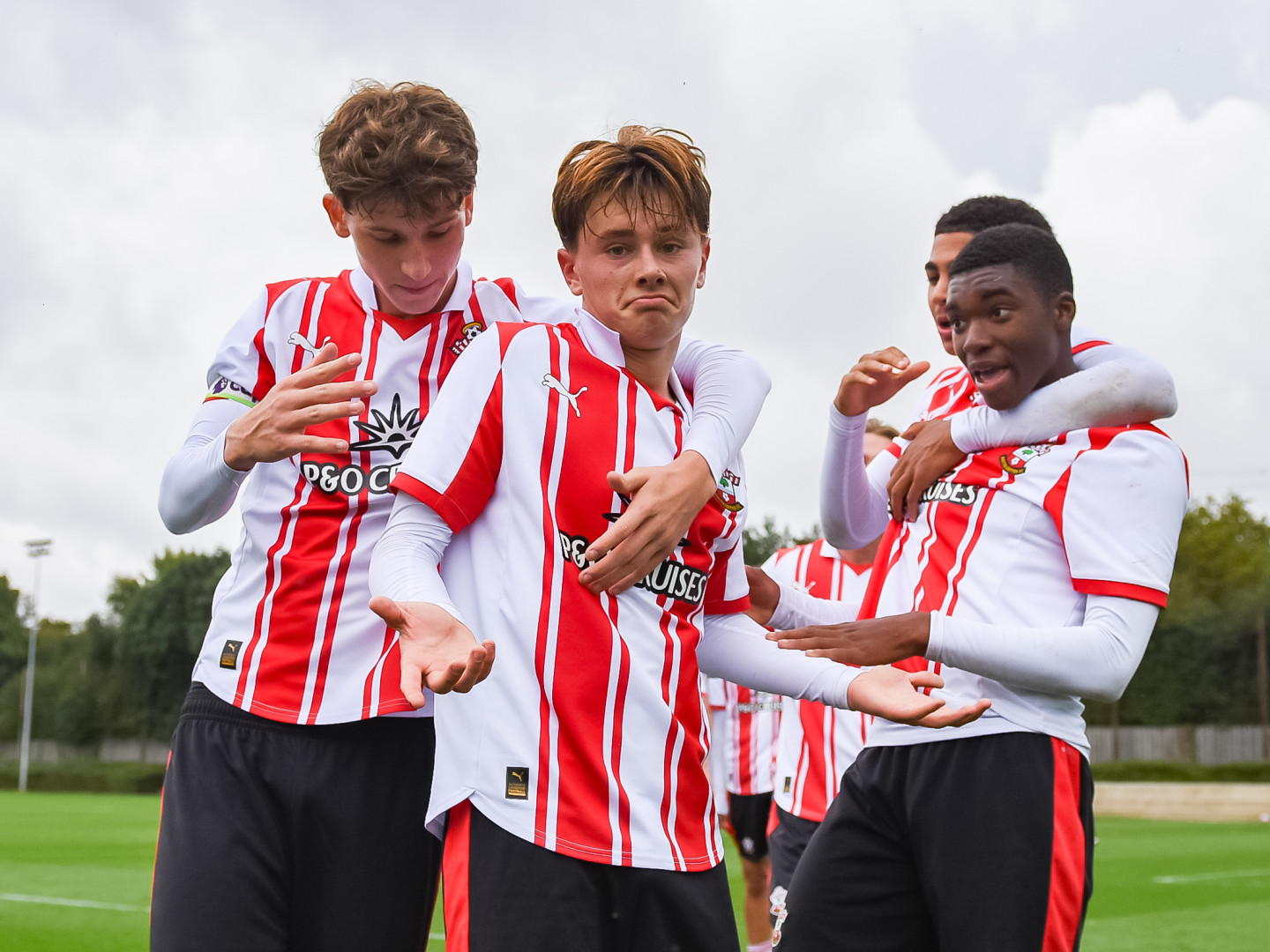 Dylan Moody signs first professional contract | Southampton FC Official ...