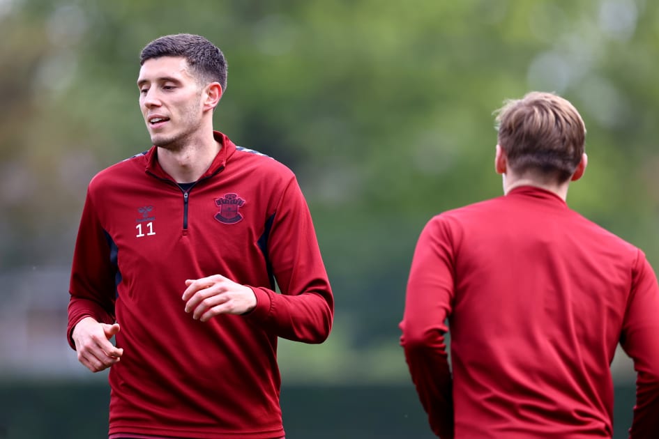 Stewart to "get on the pitch" at Leeds | Southampton FC Official Site