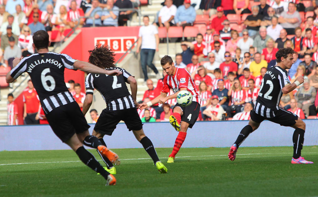 On This Day: Schneiderlin rounds off sublime team move | Southampton FC ...