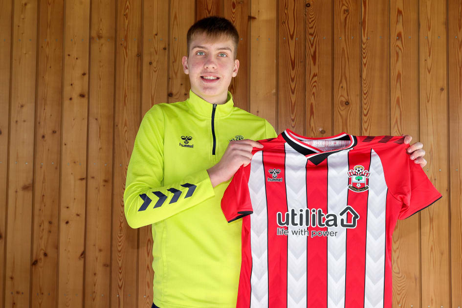 Young defender Armitage joins Saints Academy | Southampton FC Official Site