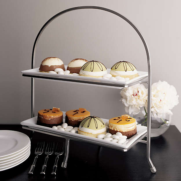 Cambridge 2-Tier Server with Plates