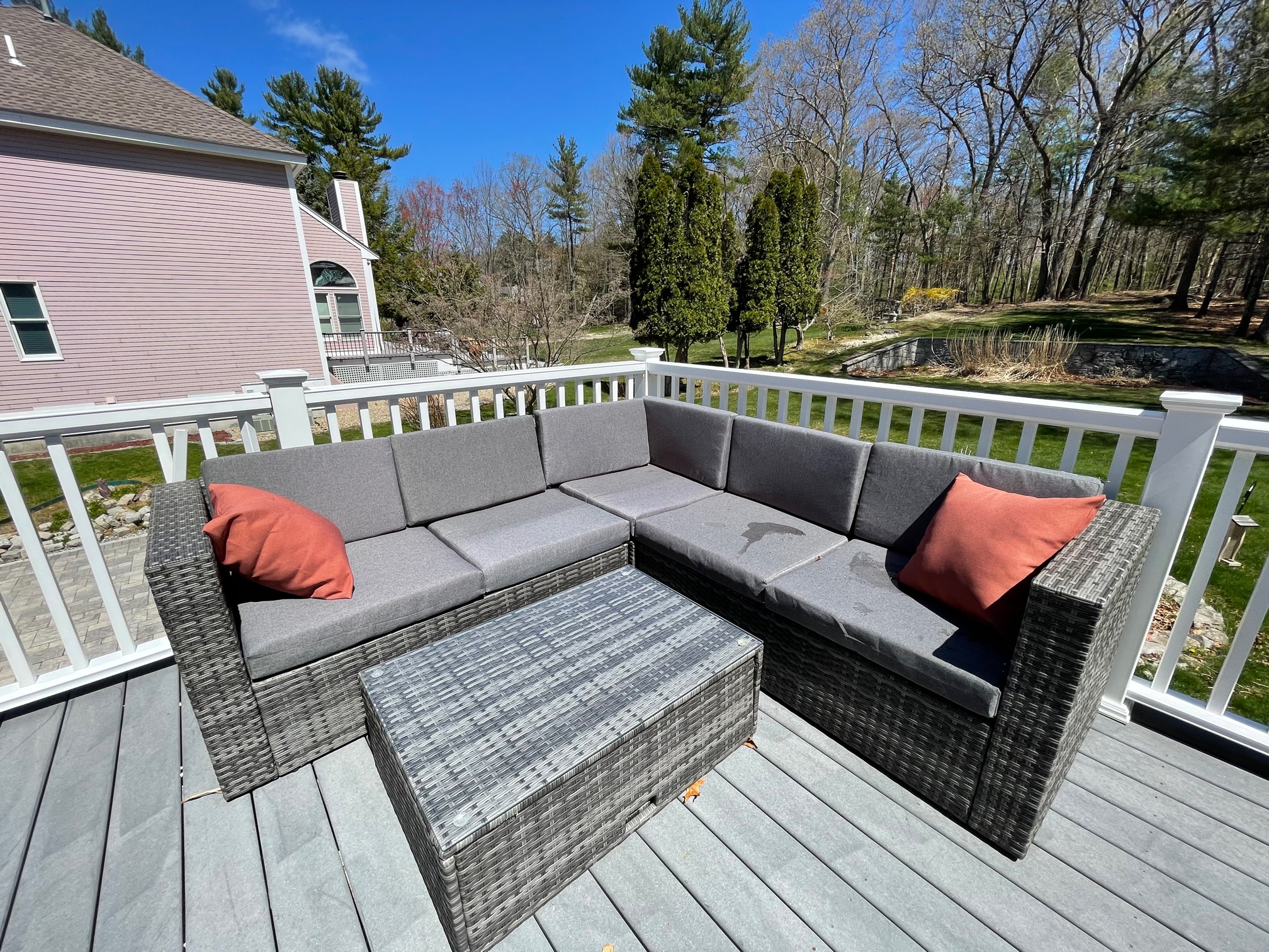 Customer_Sectional sofa