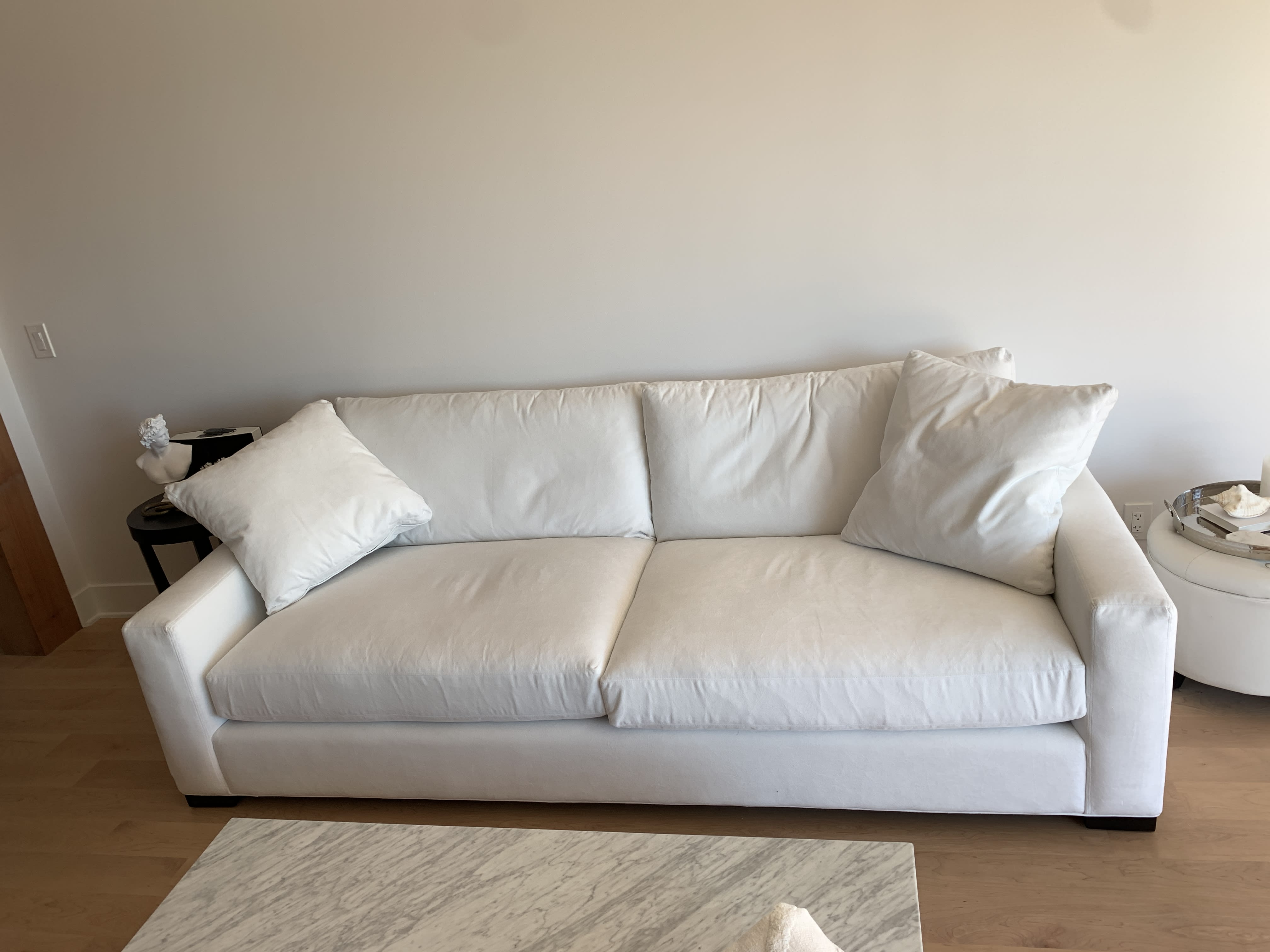 CUSTOMER SOFA
