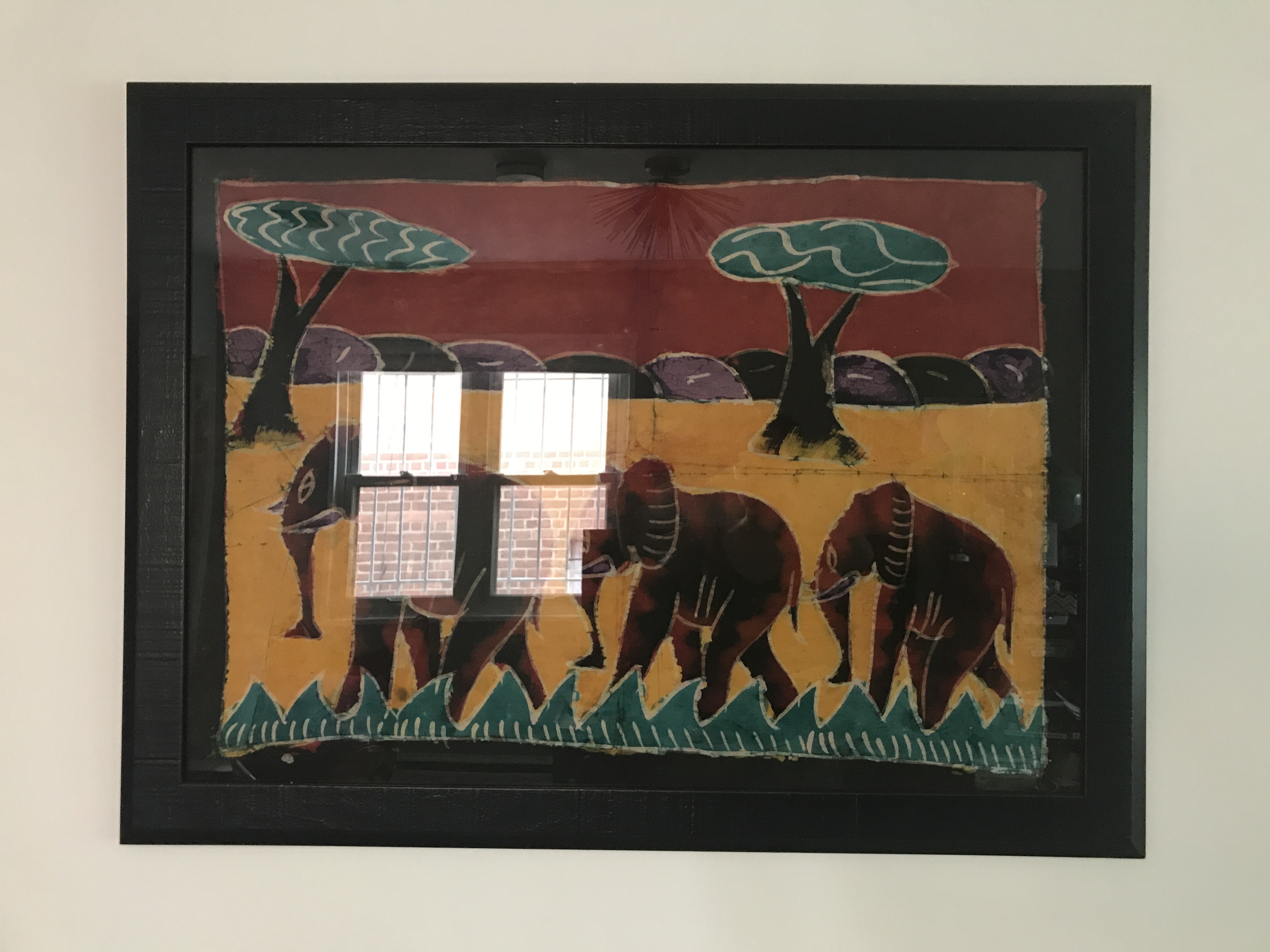 Customer Black elephant frame with frame