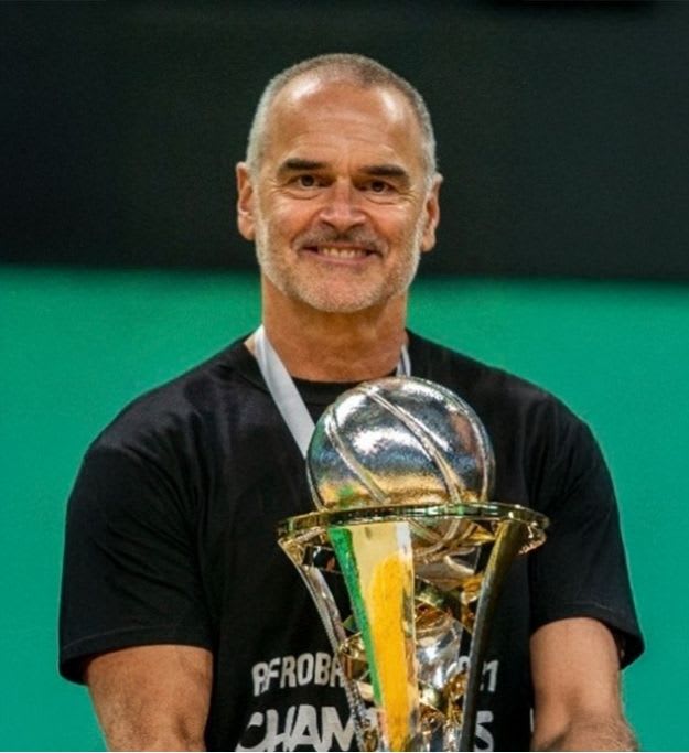 Top Experte Dirk Bauermann buchen