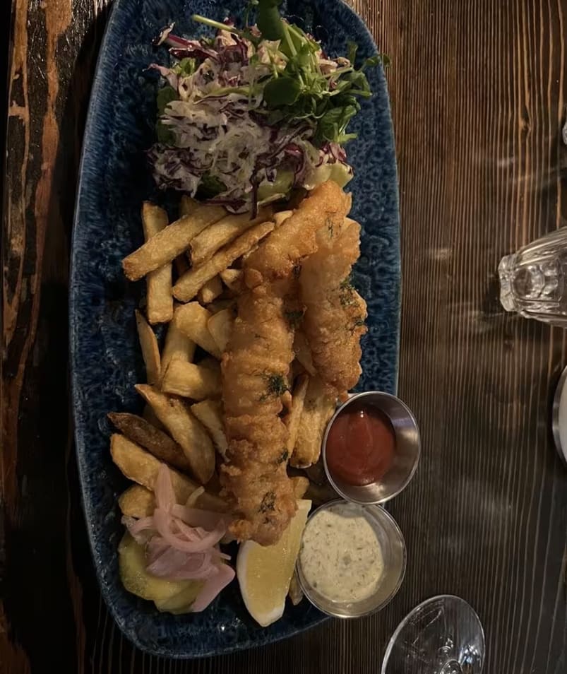 Bernie's Restaurant and Lounge in Kelowna - Boutique Cinema