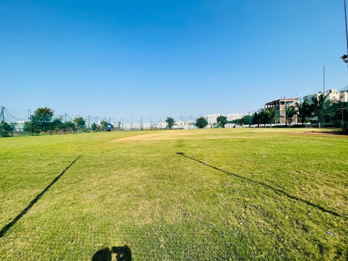 Football, Badminton & Swimming Coaching for Kids & Adults | Sporthood