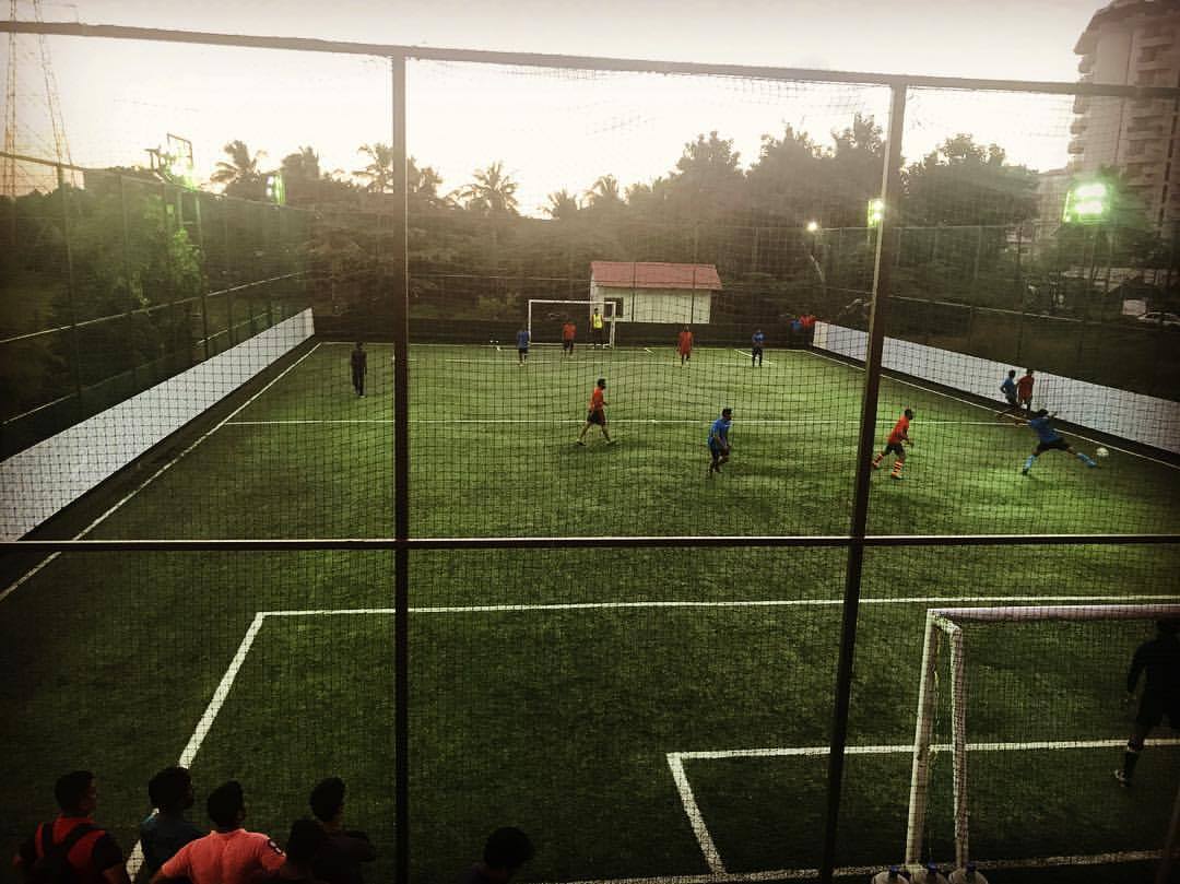 Football, Badminton & Swimming Coaching for Kids & Adults | Sporthood