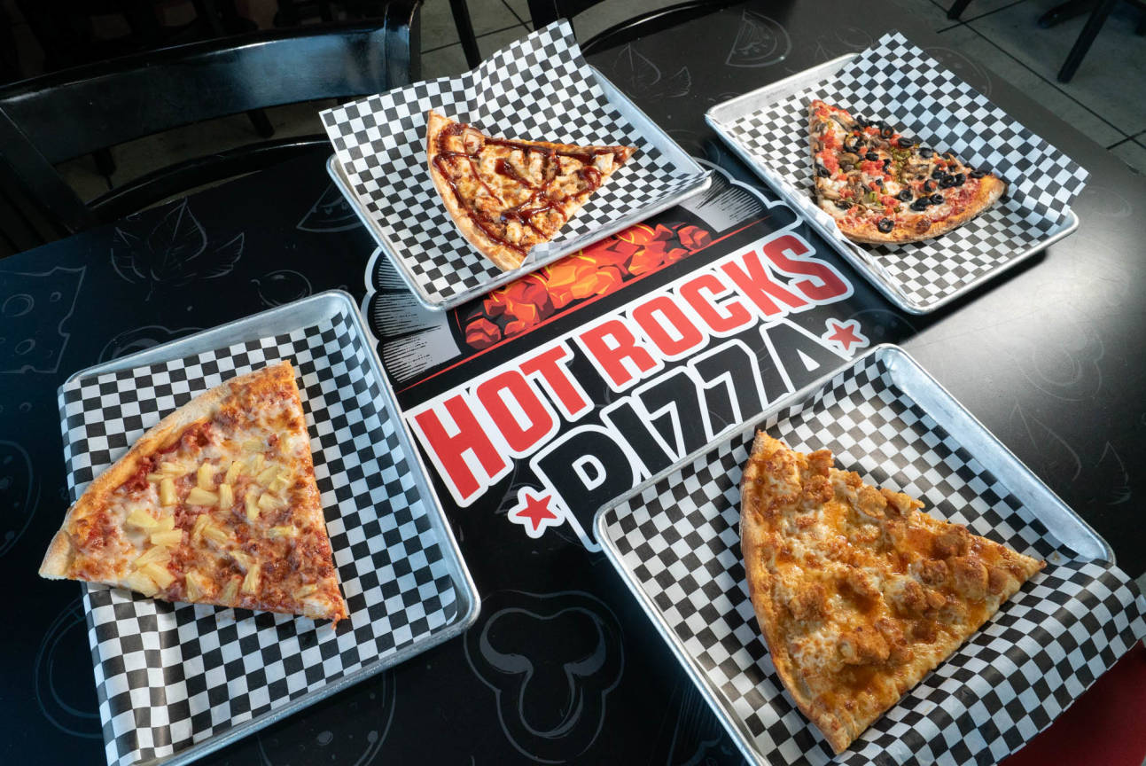 Hot Rocks Pizza - Tampa, FL