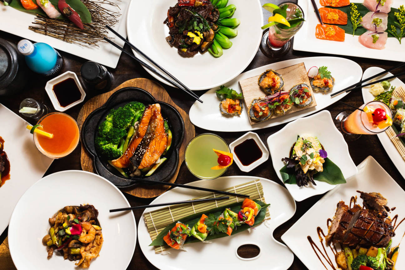 Sushi Bar with Omakase Menu, Asian Fusion Restaurant