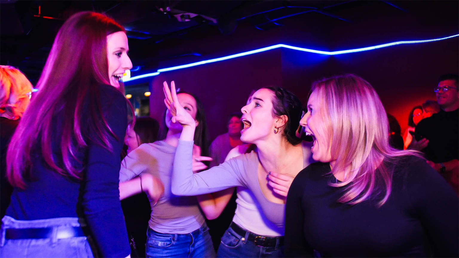 PLUS Dueling Piano Bar – Live Music Bar in Raleigh, NC, Glenwood South