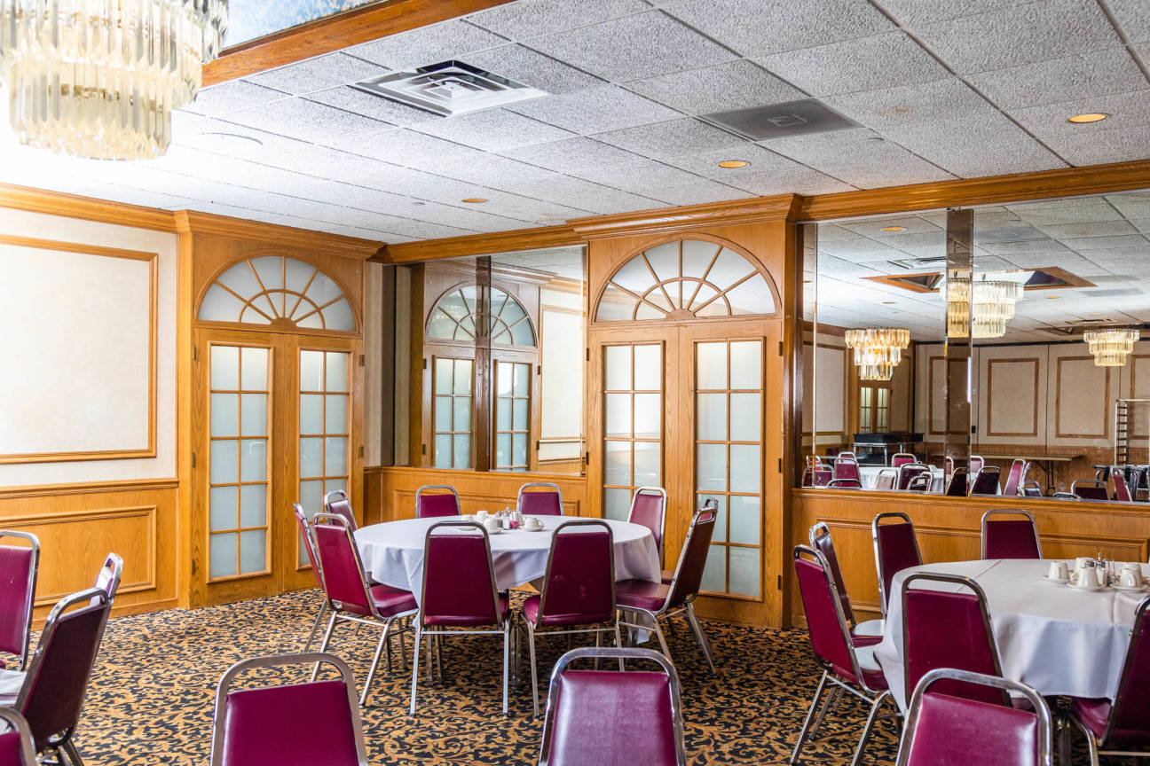 Mama Luigi's Restaurant - South West Side, Bridgeview, IL
