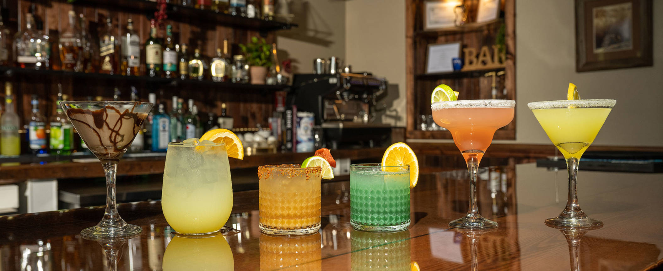 Nineteen 19 Grill & Bar - Historic Town where Tennessee, Kentucky and ...