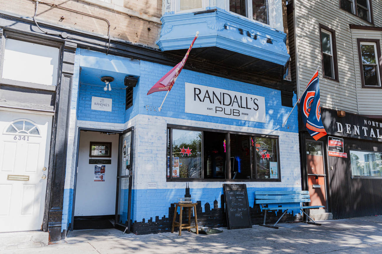 Randall's Pub - Edgewater, Chicago, IL