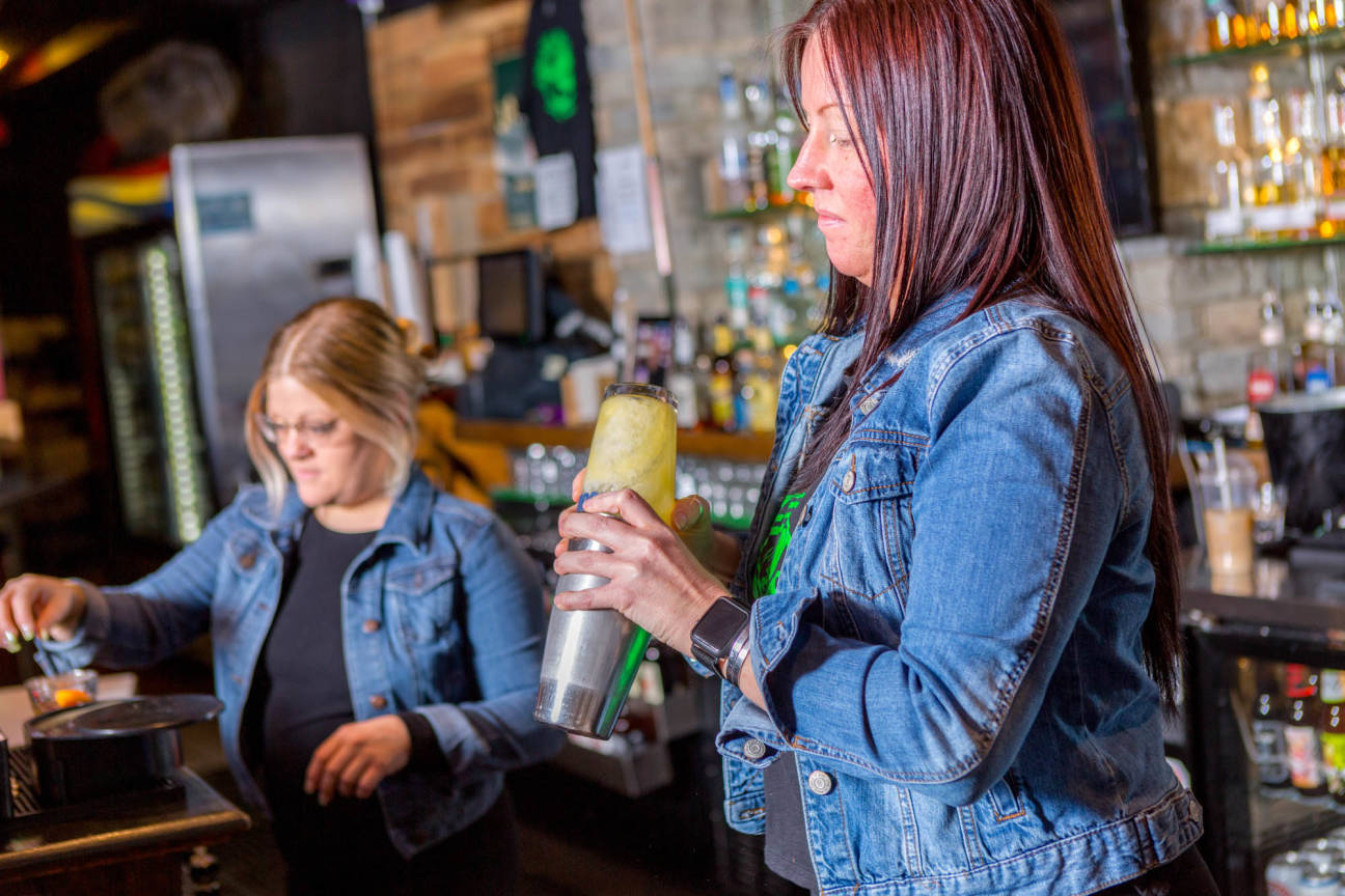 Crazee Mule Pub & Grill - Columbus, OH