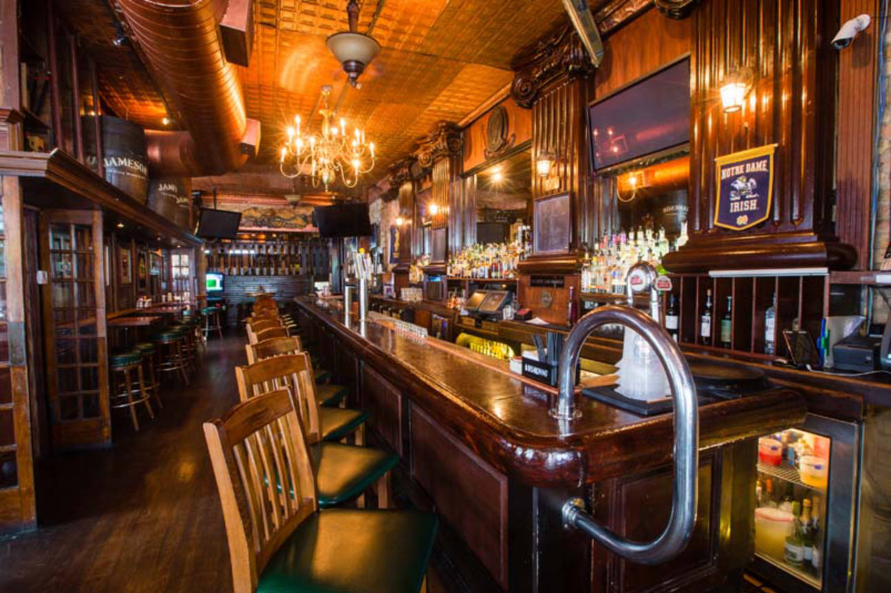 Declan's Irish Pub - Old Town, Chicago, IL