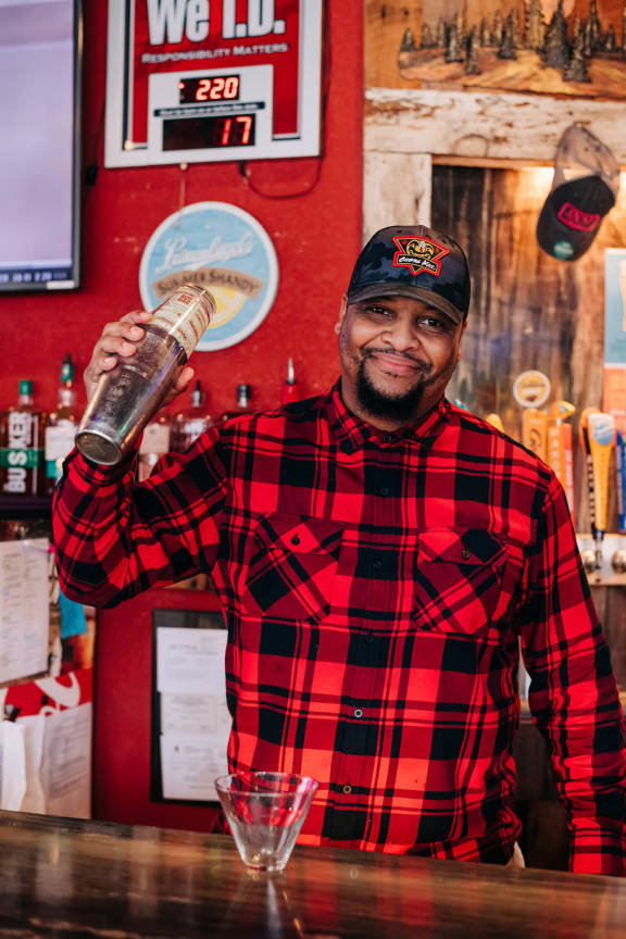 201 Tavern Beer Garden & Grill - Anoka, MN