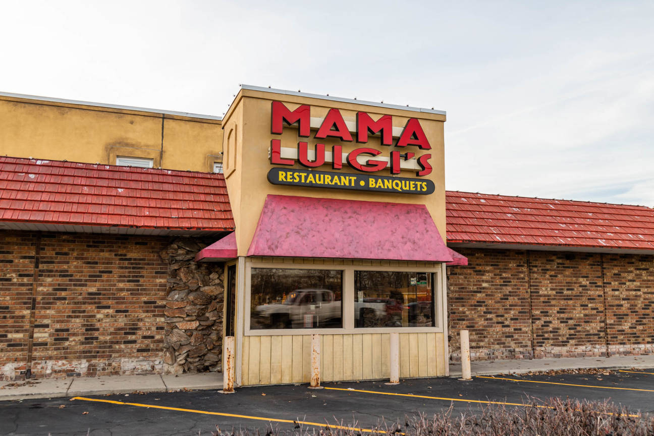 Mama Luigi's Restaurant - South West Side, Bridgeview, IL