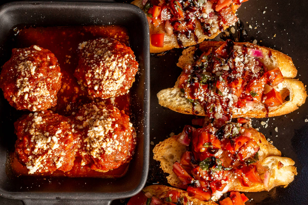 North & Maple Kitchen + Bar - Tinley Park Il, IL