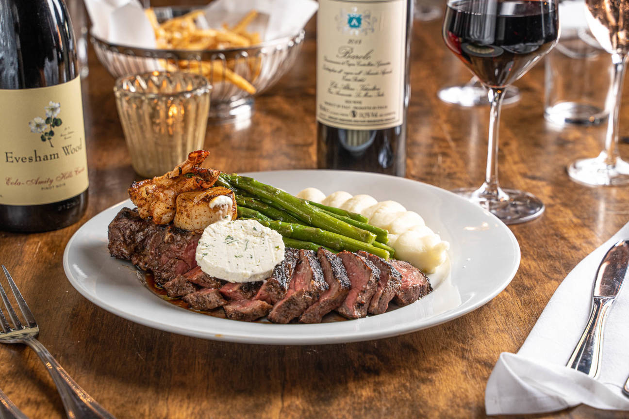 THE RED DRUM GASTRO - Charleston, SC