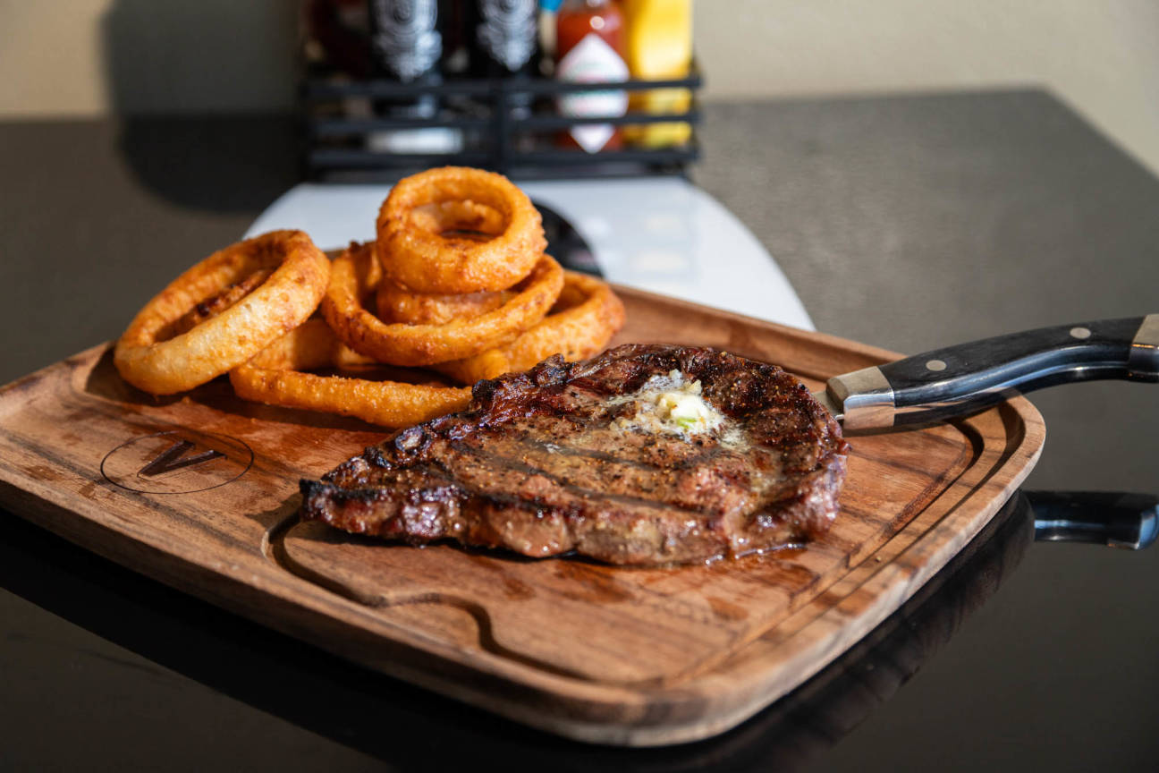 Victory Bar & Grill - Vonore, TN
