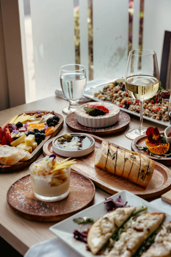 Juno's Point Loma - San Diego, CA