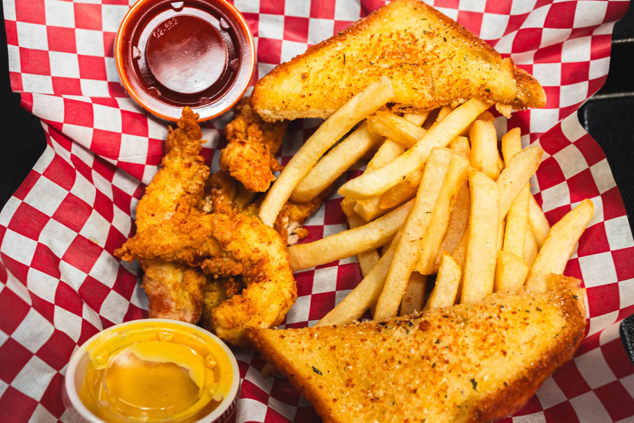 520 Wings - Star Land District, Savannah, GA