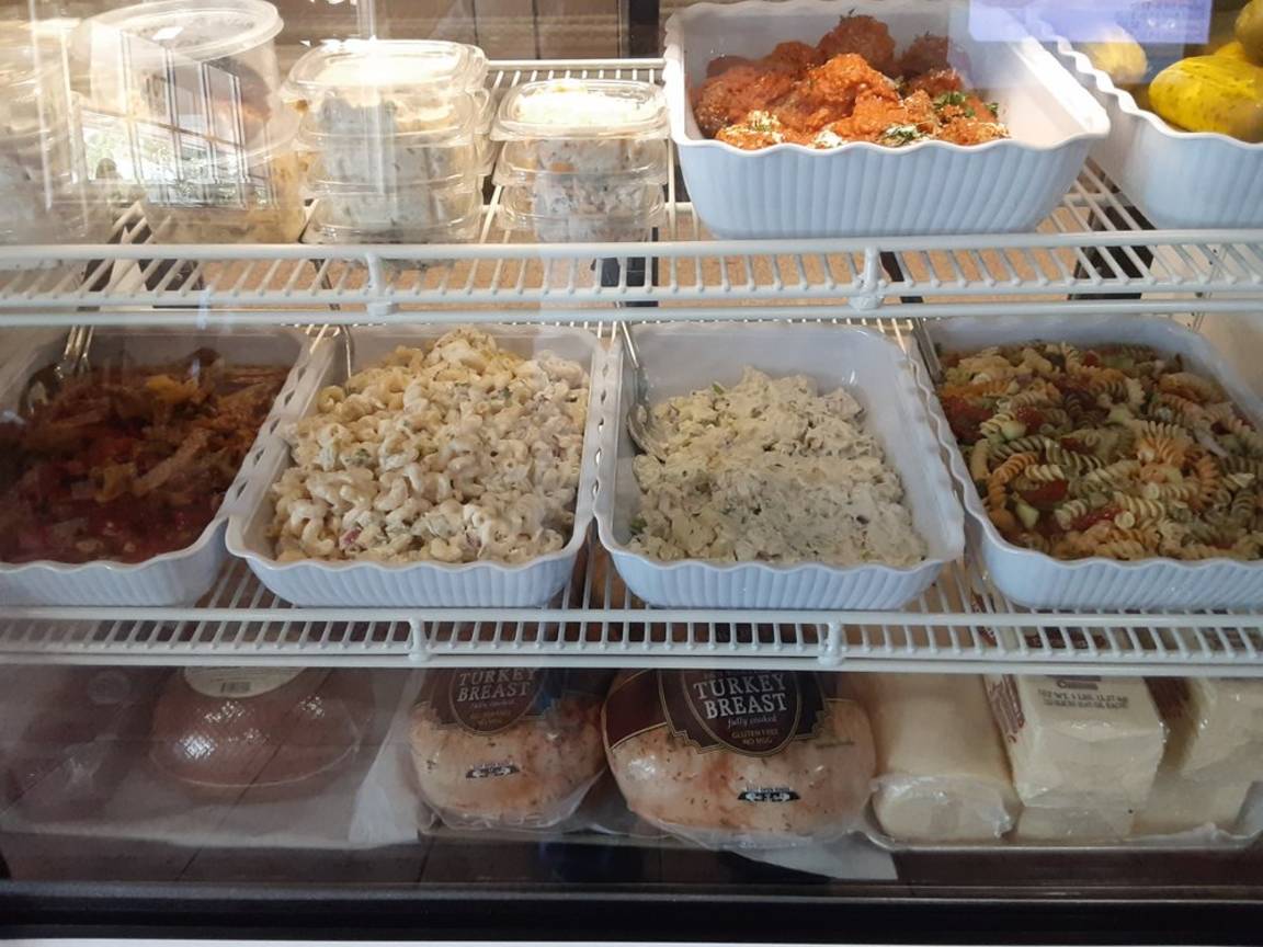 Sak's Deli - Clayton, NC