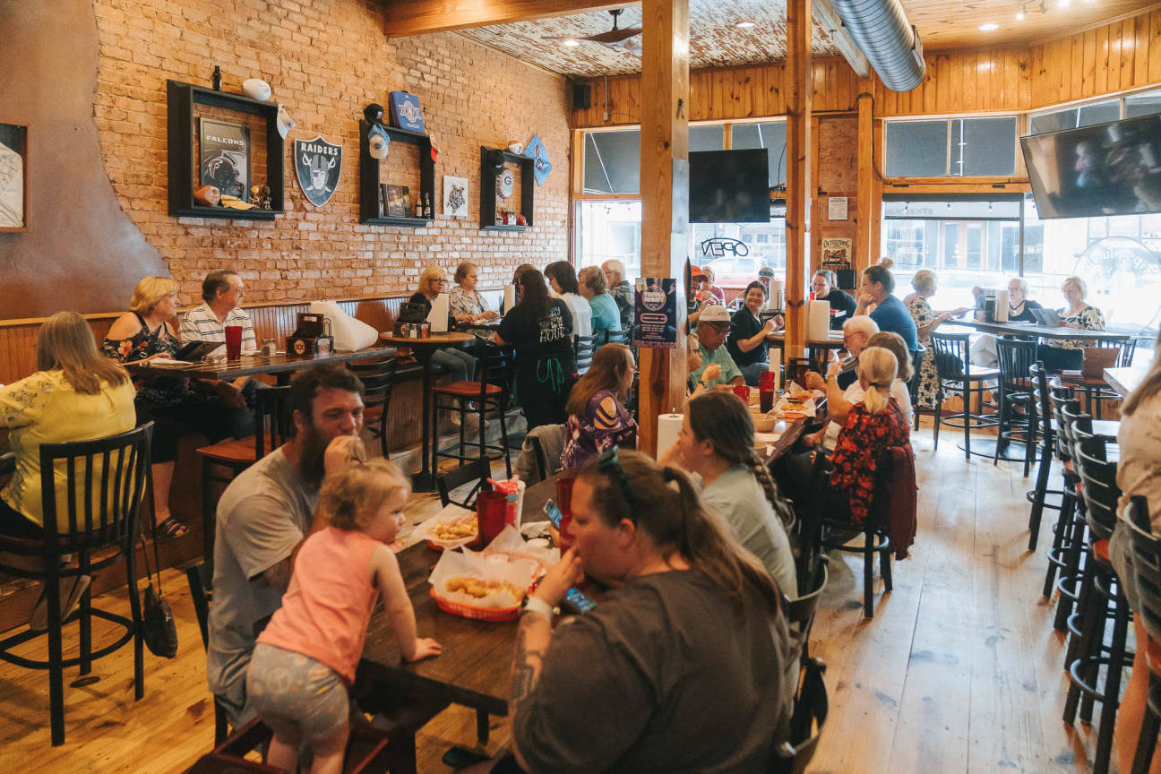 Tipsy Turtle Bar & Grill - Eatonton, GA