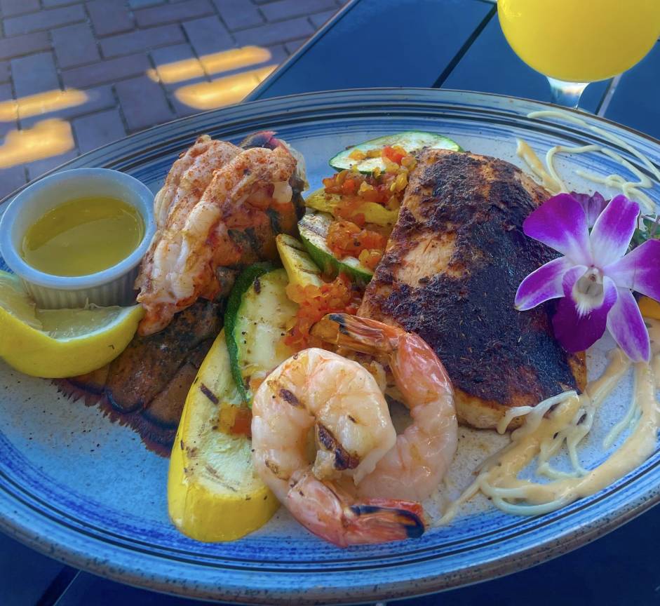 Welcome To Coco Wood Grill