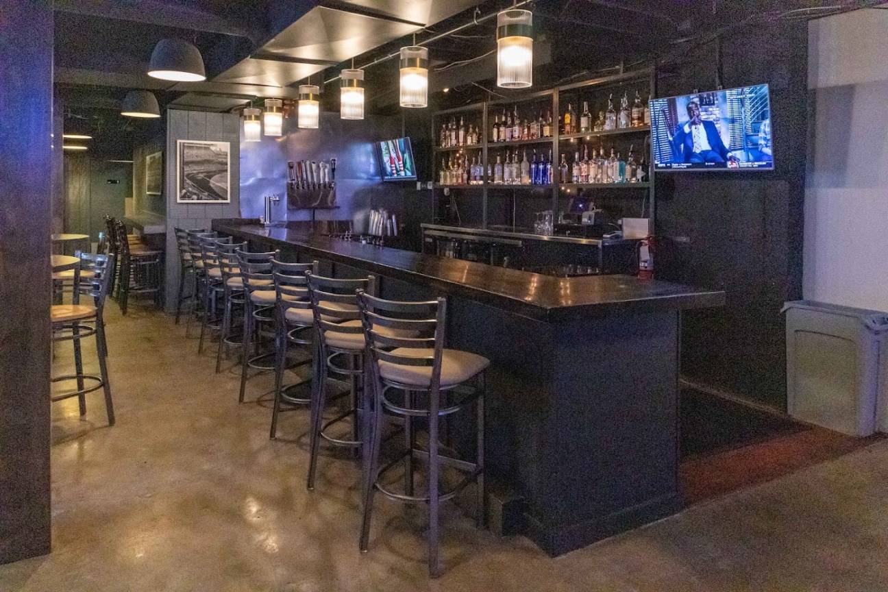 The Brooksider Sportsbar and Grill - Kansas City, MO