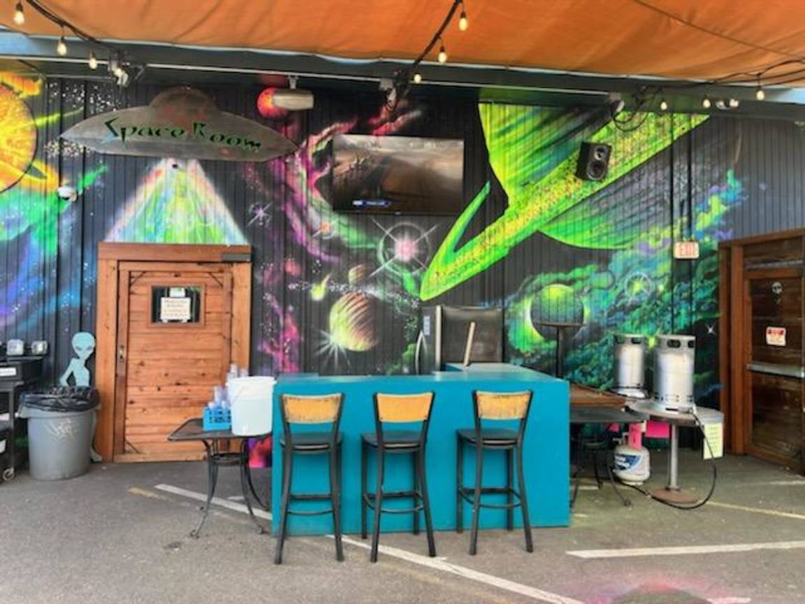 Space Room Lounge - Hawthorne, Portland, OR
