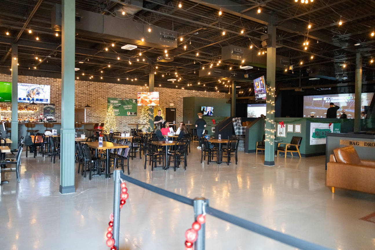 Caddies Sports Club - Jackson, TN