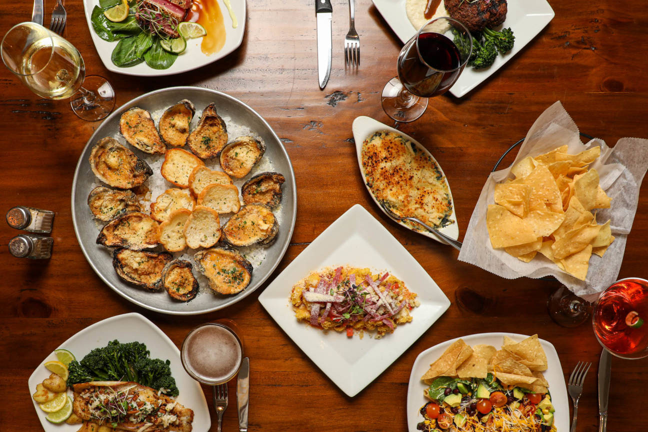 200 North Beach Restaurant and Bar - Bay St. Louis, MS