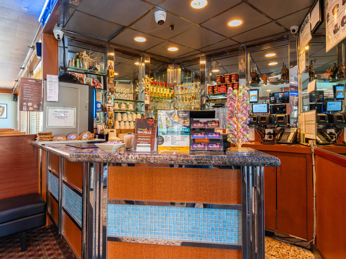 Dix Hills Diner - Huntington, NY