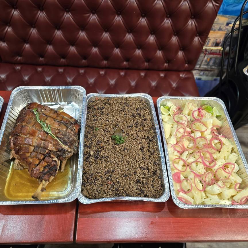 Que Bola Cuban Cafe - Des Plaines, IL